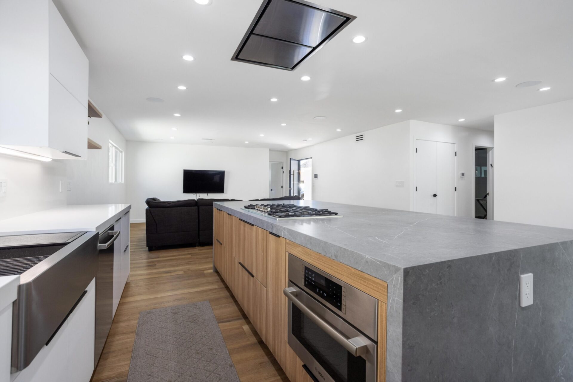 Complete Remodel & Addition – West Hills - MY Home Builders, Inc.