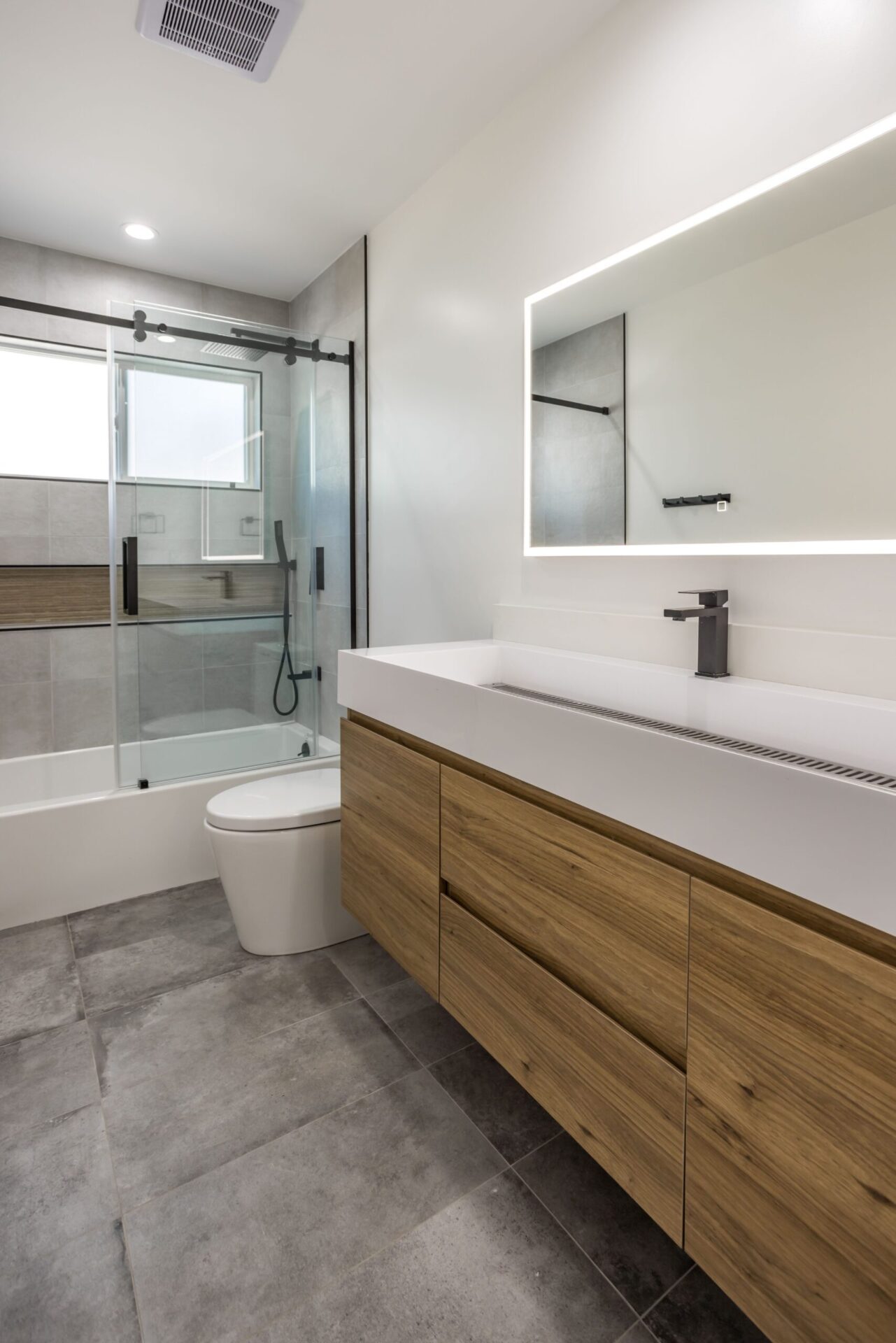 Complete Remodel & Addition – West Hills - MY Home Builders, Inc.