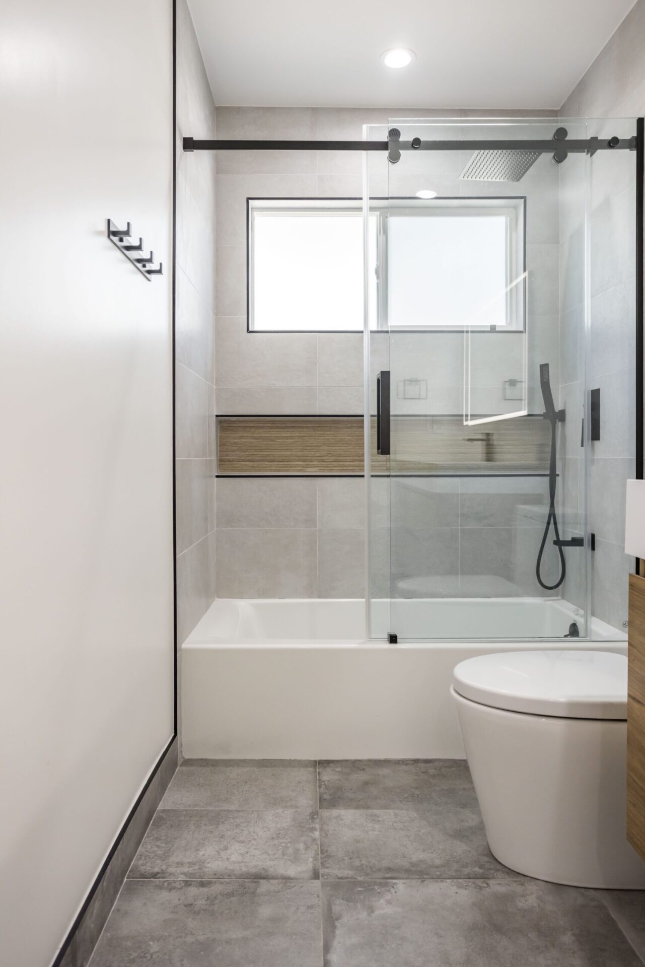 Complete Remodel & Addition – West Hills - MY Home Builders, Inc.